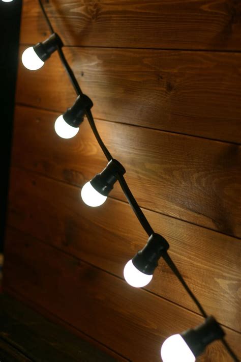 НАШ ХИТ! Уличная гирлянда на широком проводе | Ceiling lights, Lamp ...