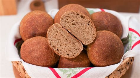 Хлебные булочки с отрубями на закваске/Докторские хлебцы на закваске ...