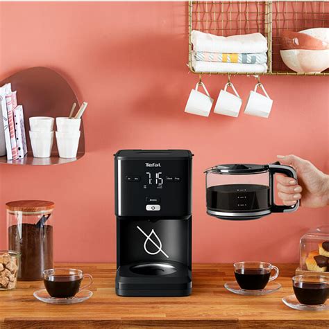 Překapávací kávovar Tefal CM600810 | 2jakost.cz