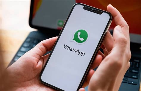 В WhatsApp добавлена функция, создающая сводку непрочитанных сообщений ...