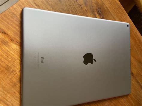 IPad Pro. 128GB. 12'9'Zoll. WIFI / Schwarz | Kaufen auf Ricardo