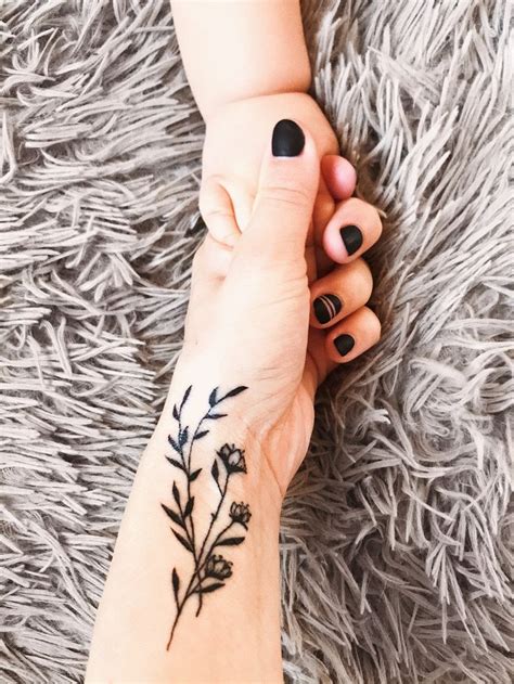 Мини тату идеи | Tattoos, Flower tattoo