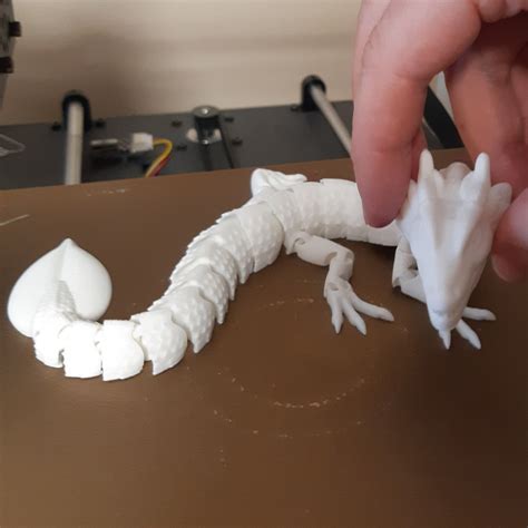 Распечатать в формате 3D работу Дракон с гибким листом (печать на месте ...
