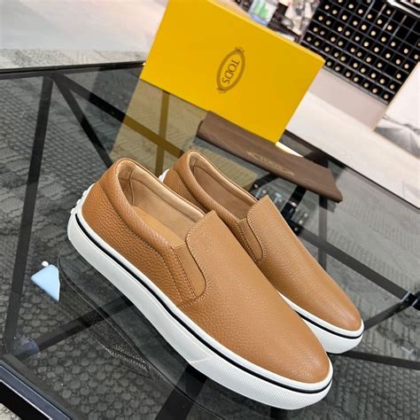 נעלי מוקסין לגברים טודס TOD'S - זולפה קניות אונליין