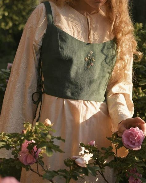 ˚.ты расцвёл на моих глазах｡˚ | Cottagecore fashion, Aesthetic fashion ...