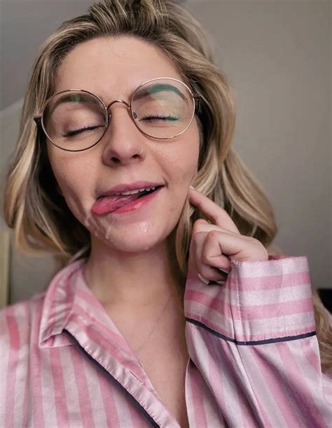 Pretty and Covered | Scrolller