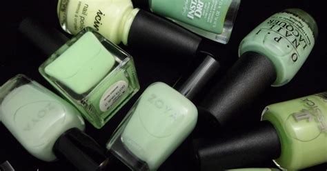 Nail A College Drop Out: Zoya Tiana Comparison