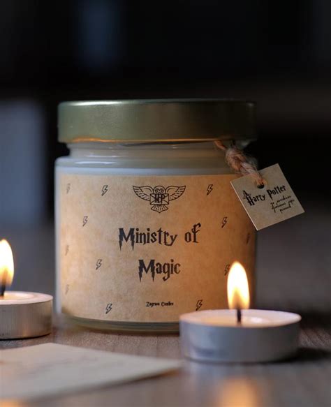 Свеча по мотивам гарри поттер "ministry of magic" — цена 425 грн в ...