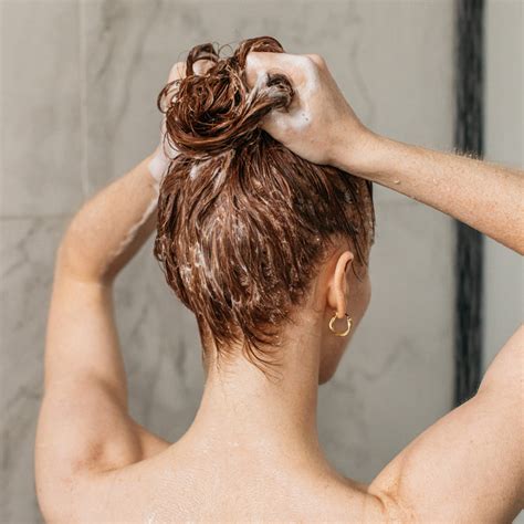 The Mini Super Shower Power Set | NEOM Wellbeing EU