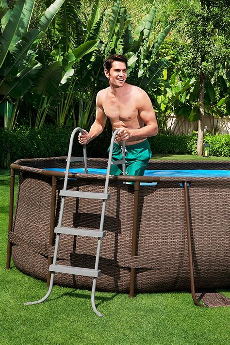 NEW BESTWAY 42 IN FLOWCLEAR POOL LADDER 58335 – Uncle Wiener's Wholesale