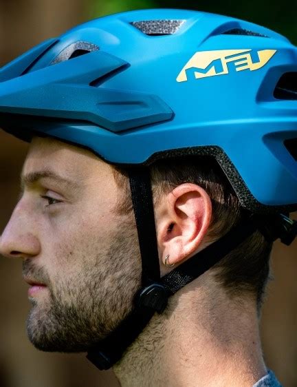 MET launches new trail Echo and Eldar helmets - BikeRadar
