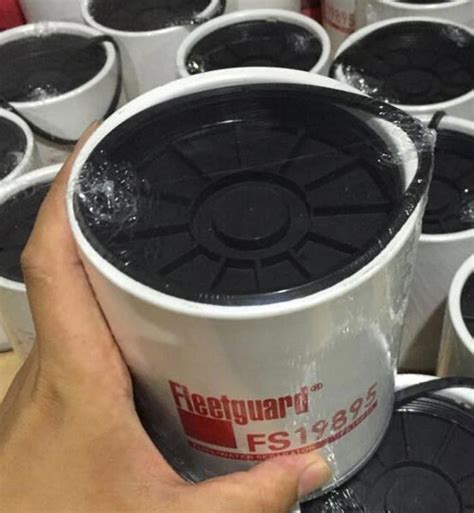 China Diesel Engine Hydraulic Fuel Filter FF5421 for Fleetguard - China ...