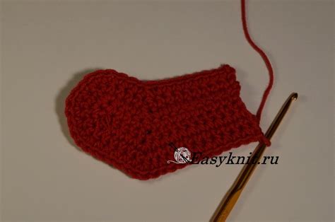 Вязаный маленький рождественский носок крючком | EasyKnit.ru