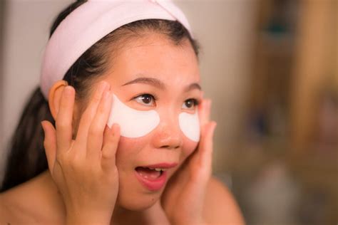 Eyebag Images – Browse 62 Stock Photos, Vectors, and Video | Adobe Stock