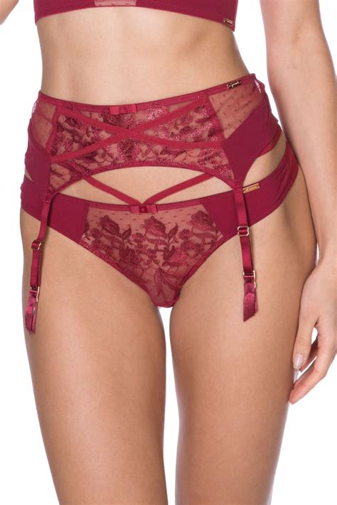 Трусы женские стринг с плоскими швами бордовые кружевные GOSSARD VIP ...