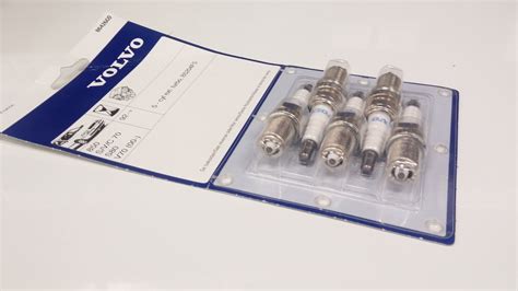 Volvo 850 Spark Plug Set. SPARK PLUG KIT. Spark Plug Kit - 8642660 ...
