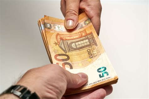 BAföG: 5 wichtige Fakten & 8 Alternativen » lernen.net