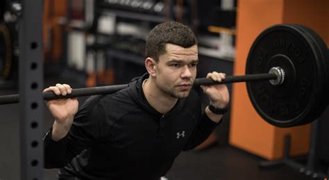 Силовая тренировка для женщин и мужчин hiitworks