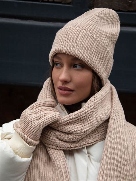 Шапка-бини крупной вязки :: LICHI - Online fashion store
