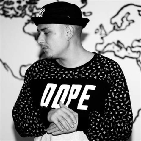 EAZ Lyrics, Songs, and Albums | Genius