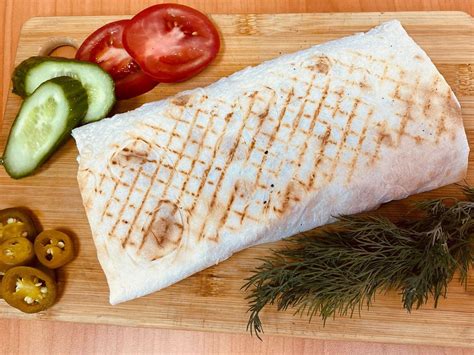Шаурма Сырная - купить с доставкой на дом в СберМаркет