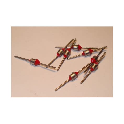 Doorvoer condensator 1nf