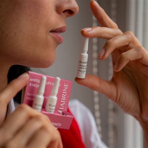 HELIABRINE au salon du spa, de l'esthétique, du maquillage et des ongles