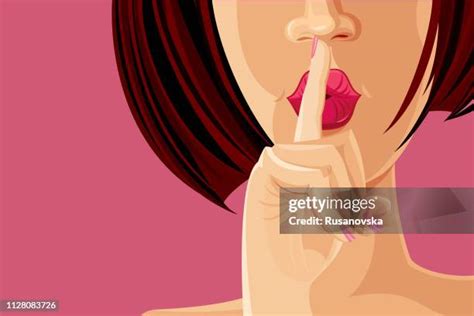 Fashion PULIS: Discreet Girl