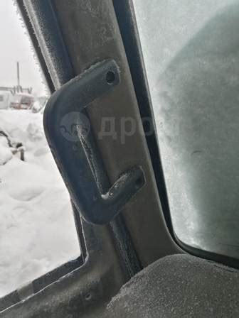 Купить Ручка передней стойки Isuzu Forward FRR32 левая в Барнауле по ...