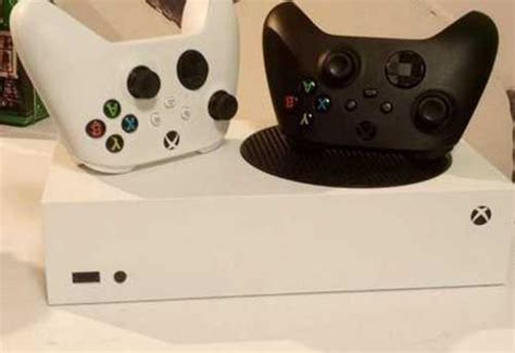 Xbox series s+геймпад | Festima.Ru – частные объявления