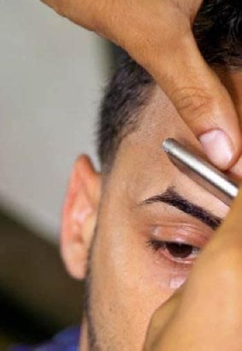 Eyebrow Grooming for Men | How to Groom A Man's Eyebrows | Men eyebrows ...