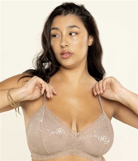 Corpiño bralette TOJO Plus Size en LENCERÍA MODA