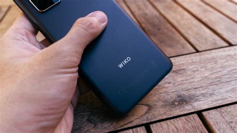 WIKO 10 review: A competent new challenger - GadgetMatch