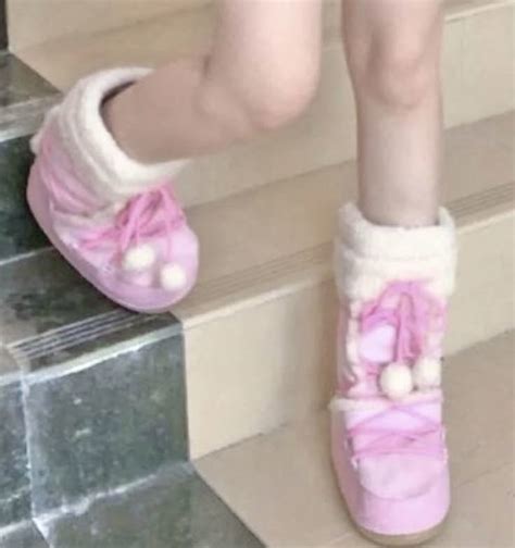 pink moon boots | Kawaii fashion outfits, Pretty shoes, Kawaii clothes
