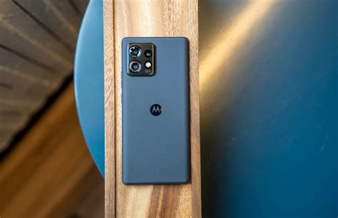 Motorola Edge 40 - предфлагманский смартфон с Dimensity 8020 и ...