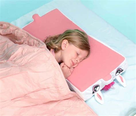 Pillow Cube Review - Is A Cube The Right Shape For A Pillow? - iReviews