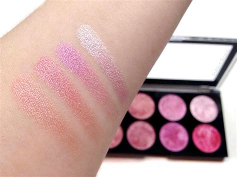 Makeup Revolution Pareri palete, iluminator si alte produse bune