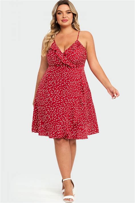 Clothing - Meet.Curve