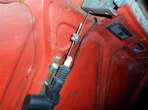 Электропривод замка багажника, он же соленоид. — Lada 21063, 1,7 л ...