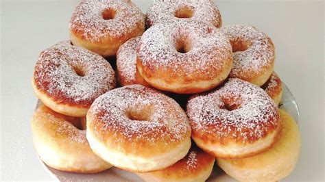 Рецепт пышных пончиков. Мягкие, воздушные и безумно вкусные пончики ...
