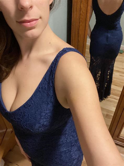 Wanna play on/of[f]? : r/gonewild