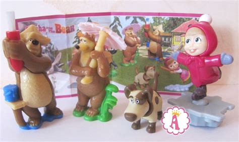 Киндер сюрприз Маша и медведь 2018: новая серия игрушек Kinder Surprise ...