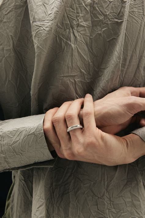 Кольцо-пружинка из серебра 925 покрытого родием – купить в интернет ...