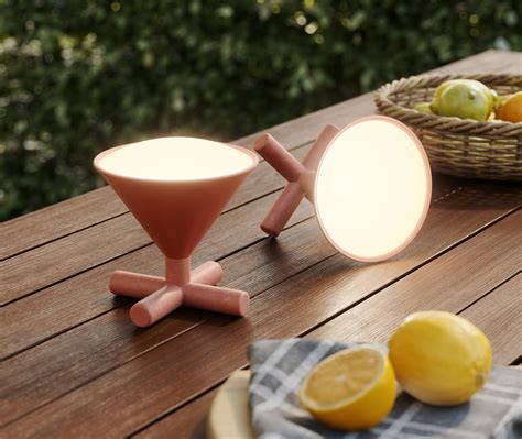 Umbra's Smart Lamps Offer a Mood Enhancing 16+ Million Hues
