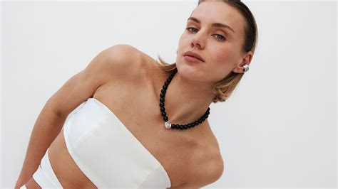Серебряные украшения SBLESKOM