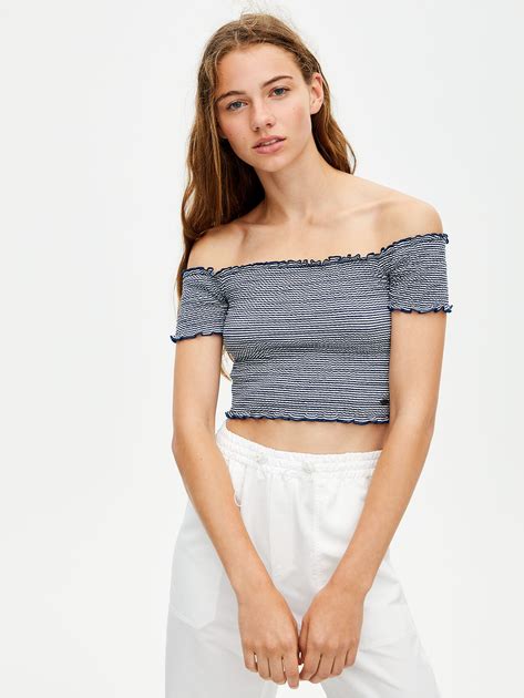 Топ женский Pull & Bear 09242305405 S Серый (ZP09242305405024) – в ...