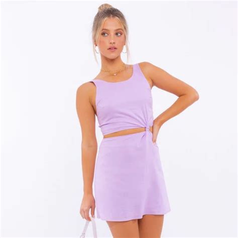 Shop Le Lis Women Clothing Online [Up to 67% Off]