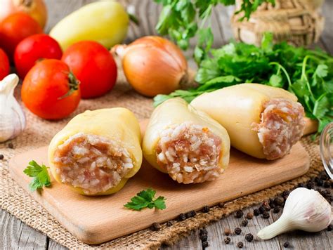 Перец фаршированный в Москве - купить, цена, доставка фаршированного ...