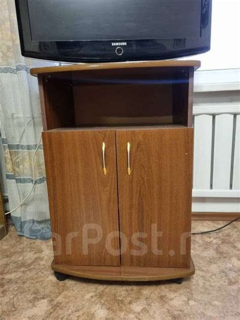 Продам тумбу, б/у, в наличии. Цена: 500₽ во Владивостоке