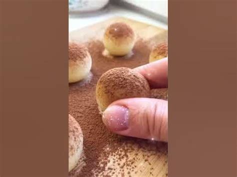 СЛАДКИЕ МОЛОЧНЫЕ ШАРИКИ ИЗ 3 ИНГРЕДИЕНТОВ 😍😋🥰 - YouTube